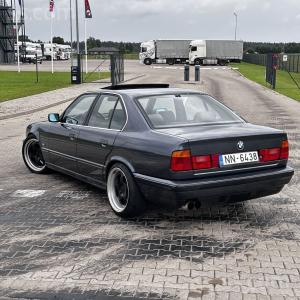 Pelēks BMW 525 1993 Rīga, ar dzinēja tilpumu 2.50 L un nobraukumu 368 tūkst. km par 4550 €, foto 6 vietnē AUTOMOTO.COM.LV