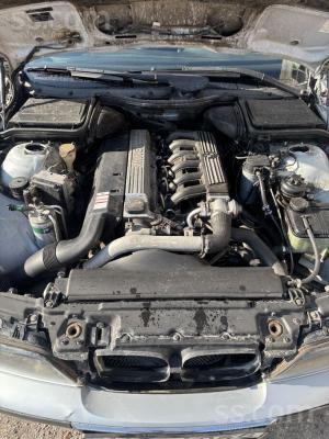 Pelēks BMW 525 1997 Liepāja, ar dzinēja tilpumu 2.50 L un nobraukumu 407 tūkst. km par 1600 €, foto 8 vietnē AUTOMOTO.COM.LV