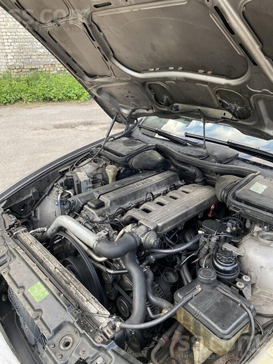 Grey BMW 525 1997 in Riga, with an engine capacity of 2.50 L and mileage of 430 thousand km for 750 €, photo 7 on AUTOMOTO.COM.LV