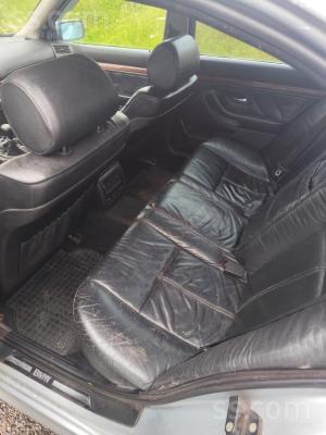 Grey BMW 525 1997 in Riga, with an engine capacity of 2.50 L and mileage of 406 thousand km for 1500 €, photo 8 on AUTOMOTO.COM.LV
