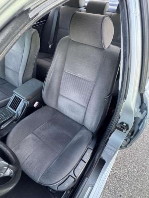 Grey BMW 525 1998 in Marijampole, with an engine capacity of 2.50 L and mileage of 138 thousand km for 2600 €, photo 10 on AUTOMOTO.COM.LV