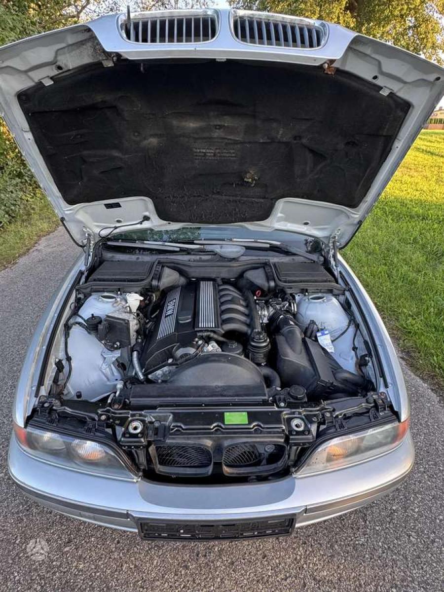 Grey BMW 525 1998 in Marijampole, with an engine capacity of 2.50 L and mileage of 138 thousand km for 2600 €, photo 17 on AUTOMOTO.COM.LV
