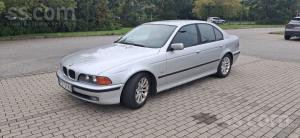 Pelēks BMW 525 2000 Rīga, ar dzinēja tilpumu 2.50 L un nobraukumu 340 tūkst. km par 2690 €, foto  vietnē AUTOMOTO.COM.LV