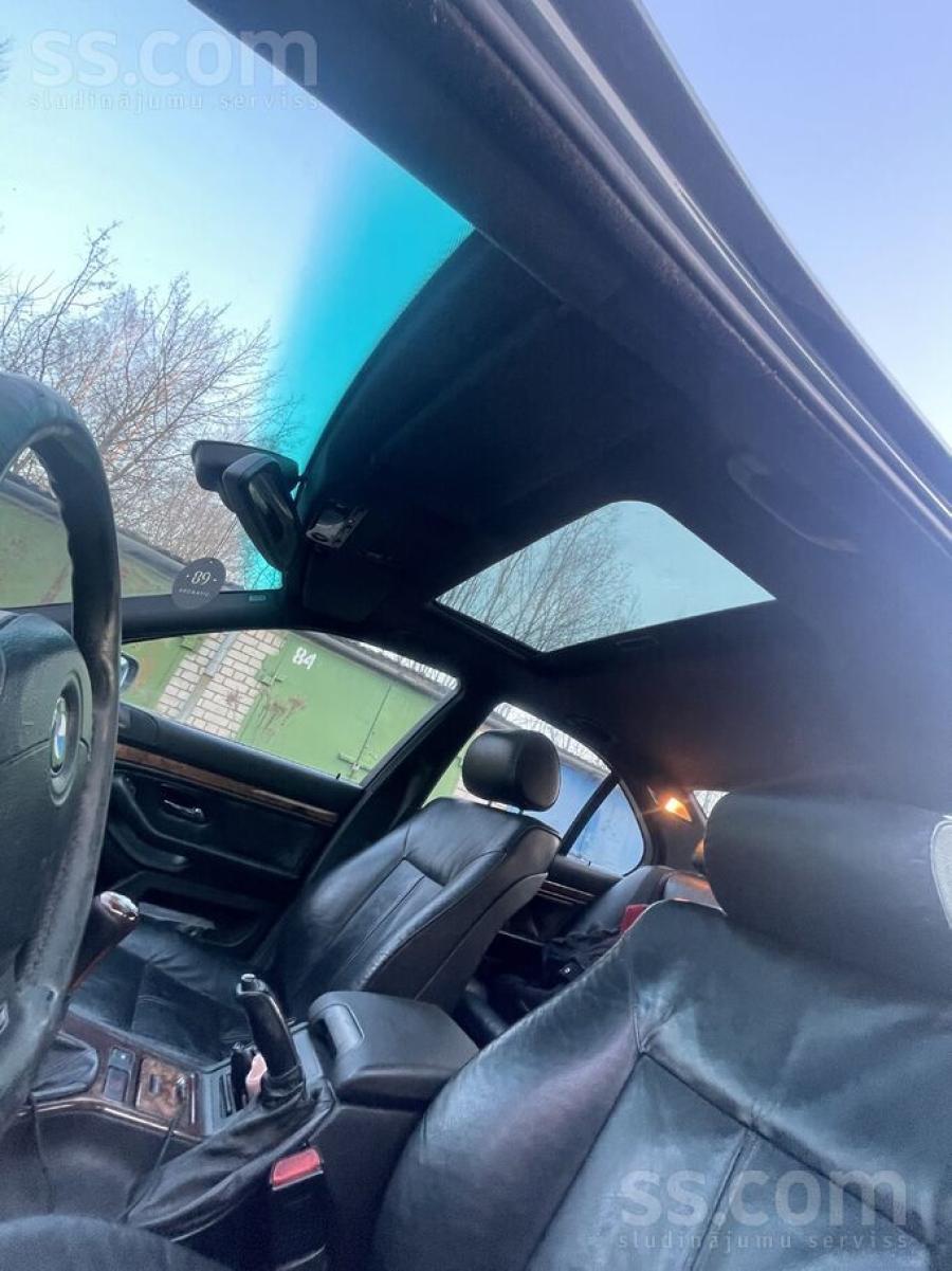 Pelēks BMW 525 2000 Rīga, ar dzinēja tilpumu 2.50 L un nobraukumu 417 tūkst. km par 2200 €, foto 9 vietnē AUTOMOTO.COM.LV