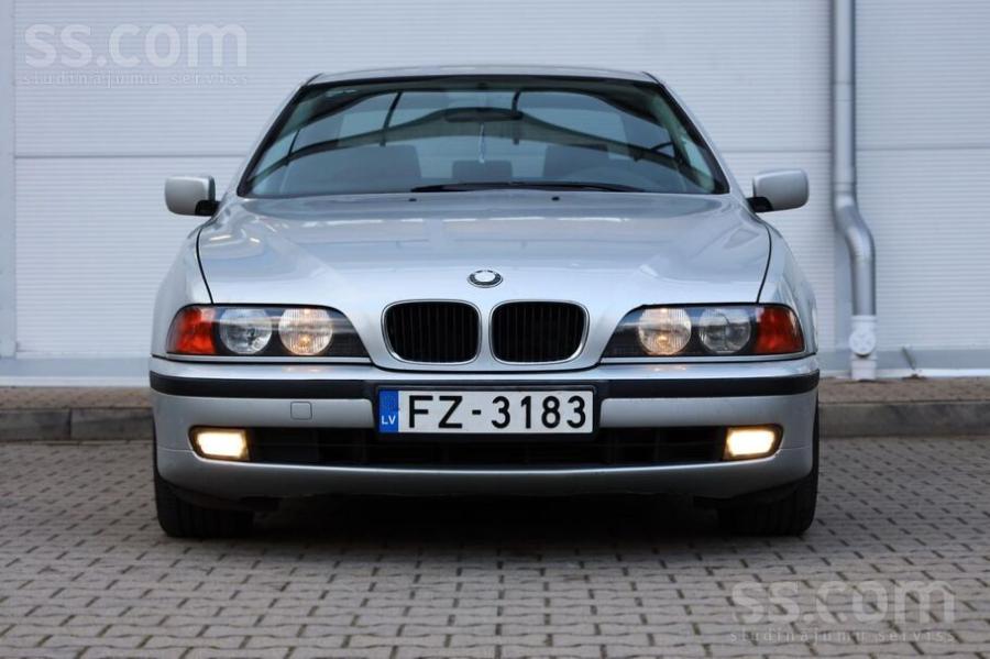 Grey BMW 525 2000 in Riga, with an engine capacity of 2.50 L and mileage of 344 thousand km for 2995 €, photo 3 on AUTOMOTO.COM.LV
