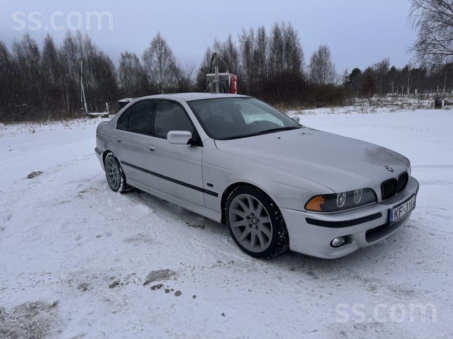 Pelēks BMW 525 2001 Liepāja, ar dzinēja tilpumu 2.50 L un nobraukumu 515 tūkst. km par 3150 €, foto 3 vietnē AUTOMOTO.COM.LV