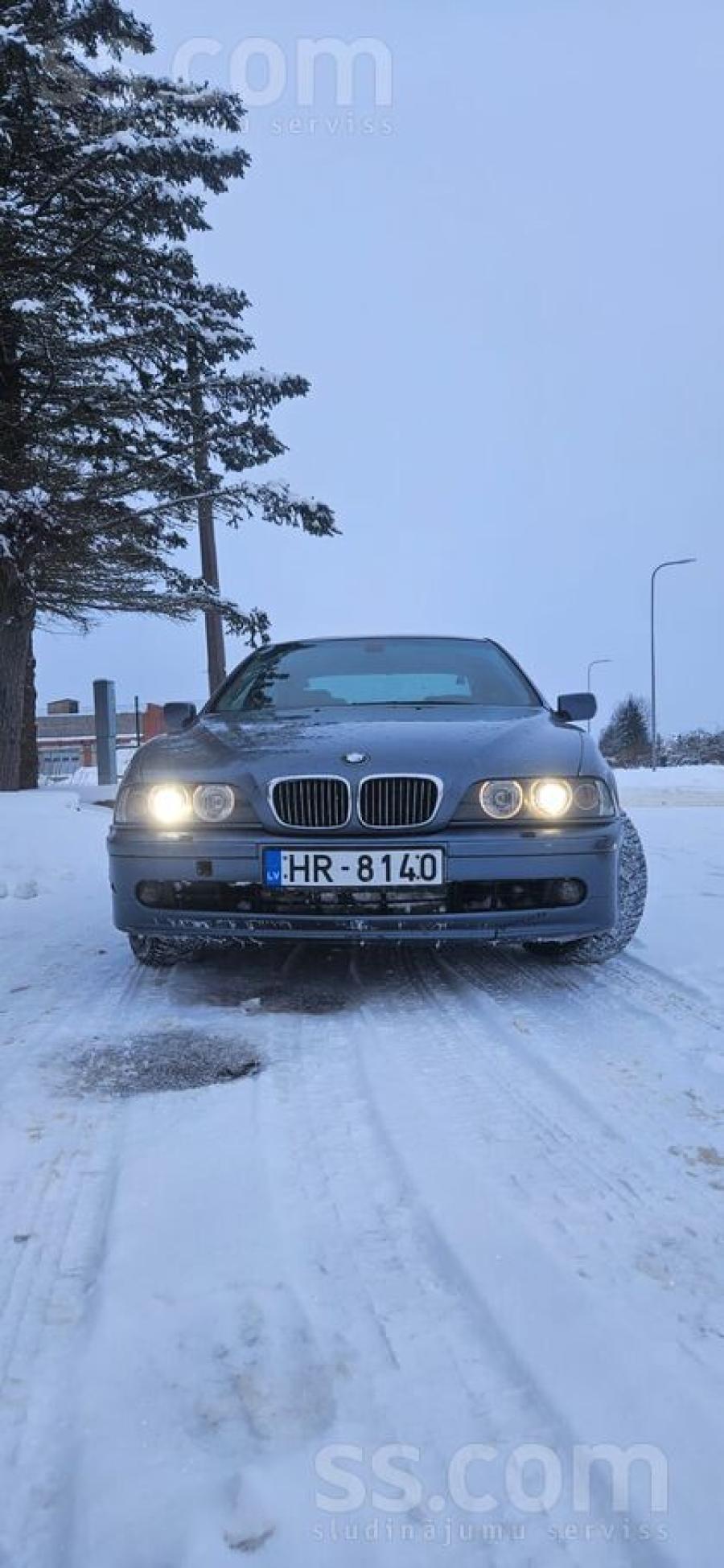 Pelēks BMW 525 2001 Krāslava, ar dzinēja tilpumu 2.50 L un nobraukumu 420 tūkst. km par 1700 €, foto 1 vietnē AUTOMOTO.COM.LV