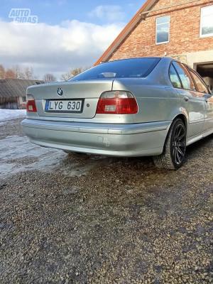 Grey BMW 525 2001 in Pasvalys, with an engine capacity of 2.50 L and mileage of 415 thousand km for 2350 €, photo 2 on AUTOMOTO.COM.LV