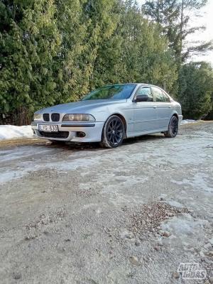 Grey BMW 525 2001 in Pasvalys, with an engine capacity of 2.50 L and mileage of 415 thousand km for 2350 €, photo 3 on AUTOMOTO.COM.LV