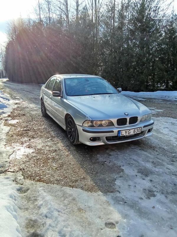 Pelēks BMW 525 2001 Pasvalys, ar dzinēja tilpumu 2.50 L un nobraukumu 415 tūkst. km par 2350 €, foto 4 vietnē AUTOMOTO.COM.LV
