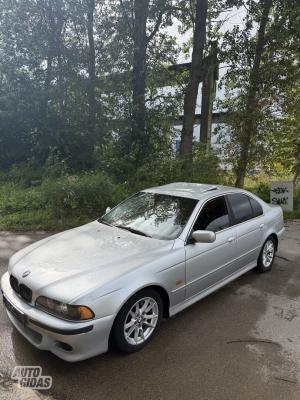 Pelēks BMW 525 2001 Klaipėda, ar dzinēja tilpumu 2.50 L un nobraukumu 500 tūkst. km par 2600 €, foto 8 vietnē AUTOMOTO.COM.LV