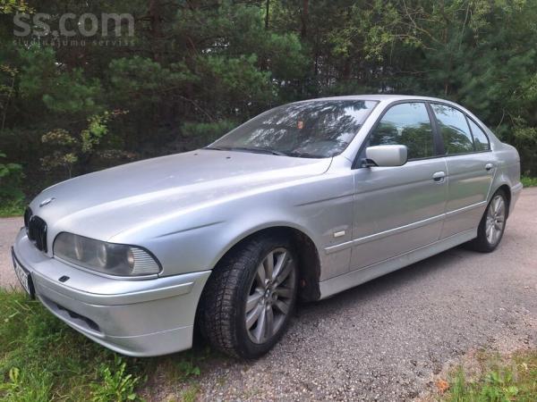 Pelēks BMW 525 2001 Rīga, ar dzinēja tilpumu 2.50 L un nobraukumu 454 tūkst. km par 3800 €, foto 1 vietnē AUTOMOTO.COM.LV