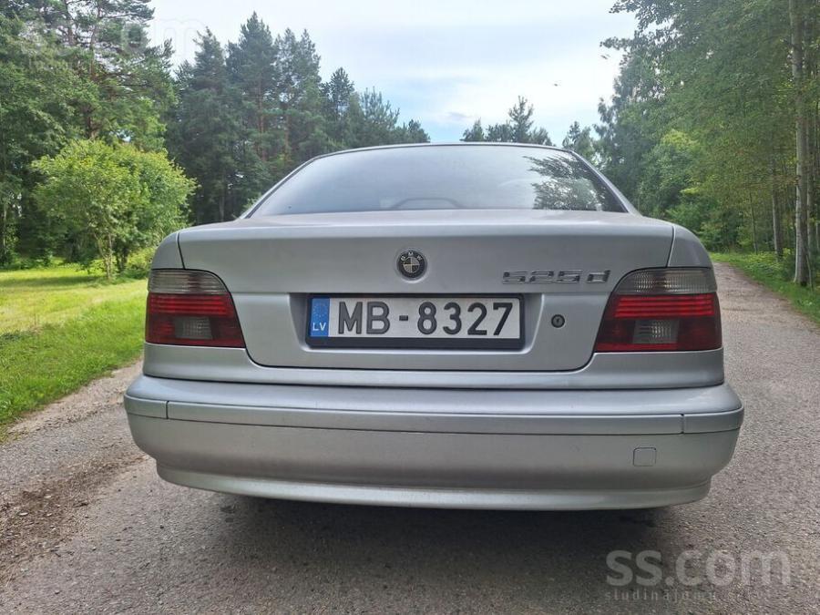 Grey BMW 525 2001 in Riga, with an engine capacity of 2.50 L and mileage of 454 thousand km for 3800 €, photo 5 on AUTOMOTO.COM.LV