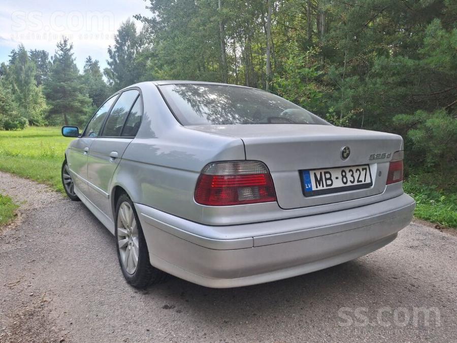 Grey BMW 525 2001 in Riga, with an engine capacity of 2.50 L and mileage of 454 thousand km for 3800 €, photo 6 on AUTOMOTO.COM.LV
