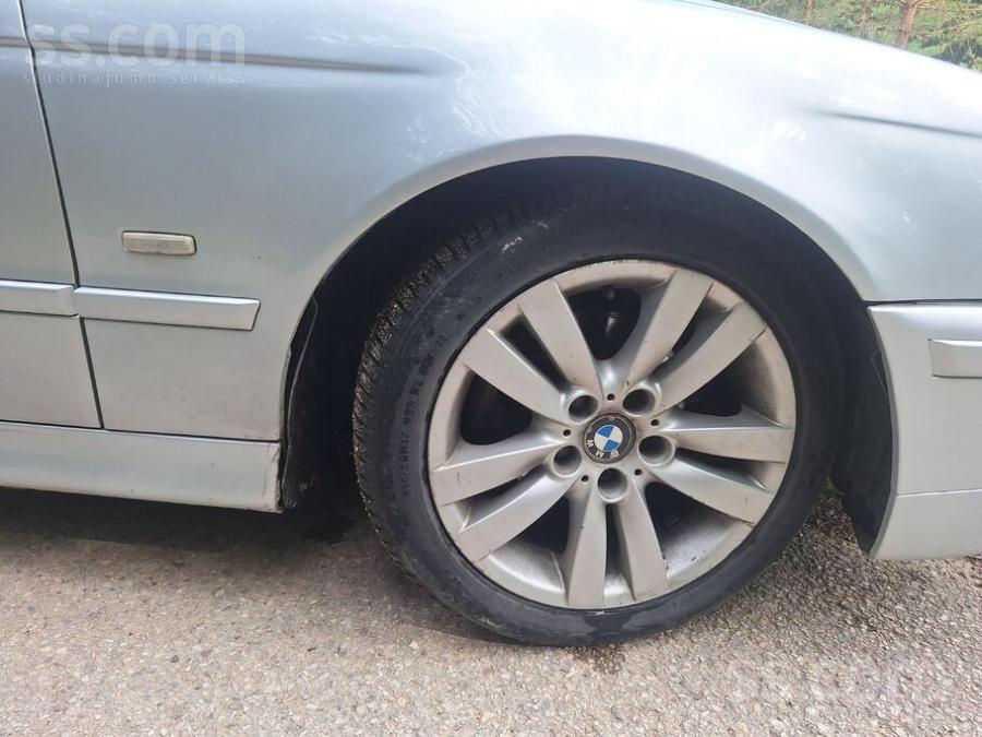 Grey BMW 525 2001 in Riga, with an engine capacity of 2.50 L and mileage of 454 thousand km for 3800 €, photo 8 on AUTOMOTO.COM.LV