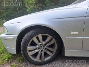 Grey BMW 525 2001 in Riga, with an engine capacity of 2.50 L and mileage of 454 thousand km for 3800 €, photo 12 on AUTOMOTO.COM.LV