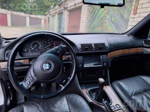 Grey BMW 525 2001 in Riga, with an engine capacity of 2.50 L and mileage of 454 thousand km for 3800 €, photo 15 on AUTOMOTO.COM.LV