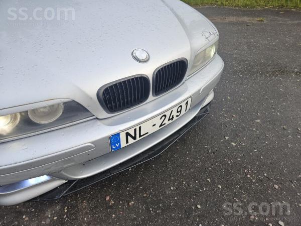 Pelēks BMW 525 2002 Liepāja, ar dzinēja tilpumu 2.50 L un nobraukumu 360 tūkst. km par 1950 €, foto 2 vietnē AUTOMOTO.COM.LV