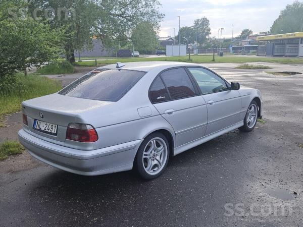 Pelēks BMW 525 2002 Liepāja, ar dzinēja tilpumu 2.50 L un nobraukumu 360 tūkst. km par 1950 €, foto 6 vietnē AUTOMOTO.COM.LV