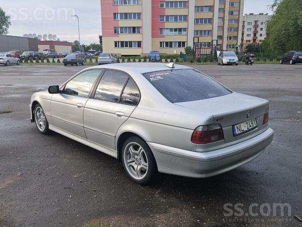 Pelēks BMW 525 2002 Liepāja, ar dzinēja tilpumu 2.50 L un nobraukumu 360 tūkst. km par 1950 €, foto 8 vietnē AUTOMOTO.COM.LV