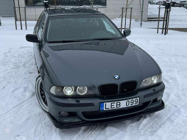 Grey BMW 525 2002 in Kaunas, with an engine capacity of 0.00 L and mileage of 350 thousand km for 3350 €, photo 2 on AUTOMOTO.COM.LV