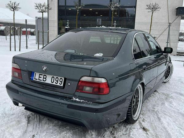 Grey BMW 525 2002 in Kaunas, with an engine capacity of 0.00 L and mileage of 350 thousand km for 3350 €, photo 9 on AUTOMOTO.COM.LV