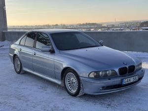 Grey BMW 525 2002 in Vilnius, with an engine capacity of 2.50 L and mileage of 420 thousand km for 1950 €, photo 6 on AUTOMOTO.COM.LV