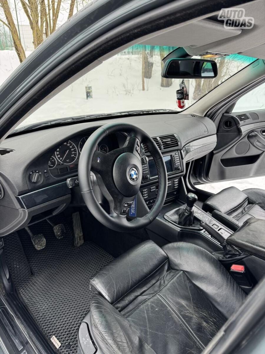 Pelēks BMW 525 2002 Viļņa, ar dzinēja tilpumu 2.50 L un nobraukumu 536 tūkst. km par 2950 €, foto 12 vietnē AUTOMOTO.COM.LV