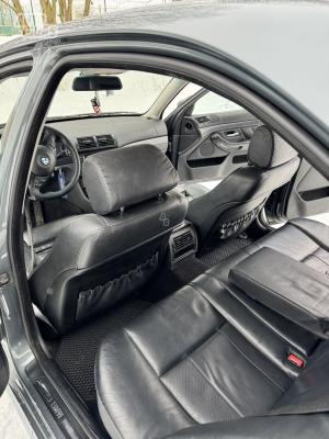 Pelēks BMW 525 2002 Viļņa, ar dzinēja tilpumu 2.50 L un nobraukumu 536 tūkst. km par 2950 €, foto 16 vietnē AUTOMOTO.COM.LV