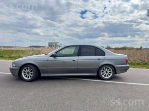 Серый БМВ 525 2002 в Бауска, объемом двигателя 2.50 л и пробегом 297 тыс. км за 2800 €, фото 4 на AUTOMOTO.COM.LV
