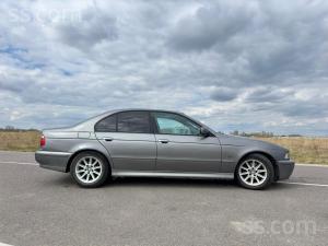 Серый БМВ 525 2002 в Бауска, объемом двигателя 2.50 л и пробегом 297 тыс. км за 2800 €, фото 5 на AUTOMOTO.COM.LV