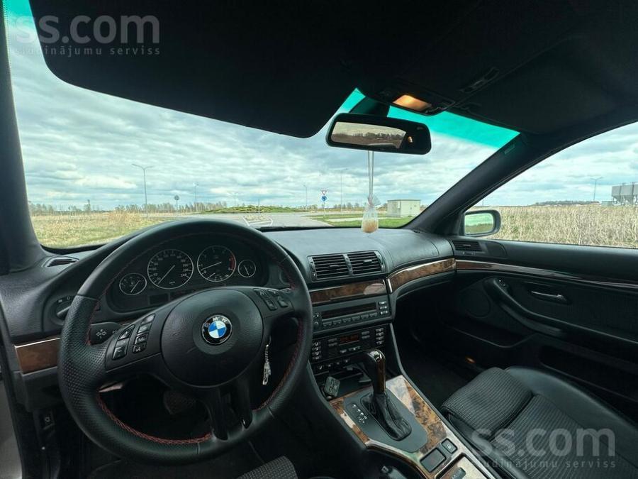 Серый БМВ 525 2002 в Бауска, объемом двигателя 2.50 л и пробегом 297 тыс. км за 2800 €, фото 8 на AUTOMOTO.COM.LV