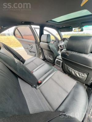 Серый БМВ 525 2002 в Бауска, объемом двигателя 2.50 л и пробегом 297 тыс. км за 2800 €, фото 13 на AUTOMOTO.COM.LV