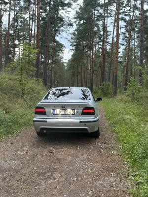 Pelēks BMW 525 2002 Liepāja, ar dzinēja tilpumu 2.50 L un nobraukumu 32 tūkst. km par 2500 €, foto 5 vietnē AUTOMOTO.COM.LV