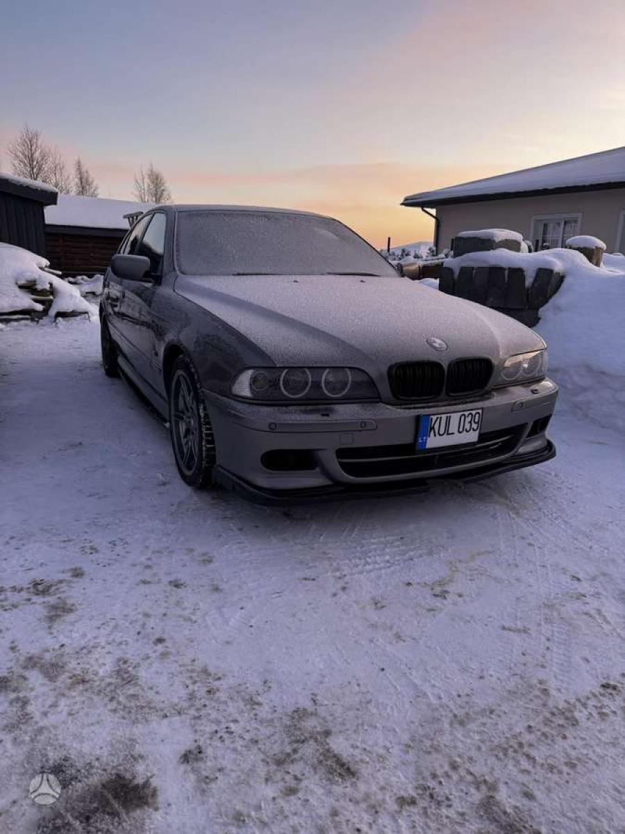 Grey BMW 525 2003 in Vilnius, with an engine capacity of 2.50 L and mileage of 400 thousand km for 5100 €, photo 12 on AUTOMOTO.COM.LV