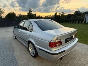 Grey BMW 525 2003 in Panevezys, with an engine capacity of 2.50 L and mileage of 282 thousand km for 5500 €, photo 4 on AUTOMOTO.COM.LV