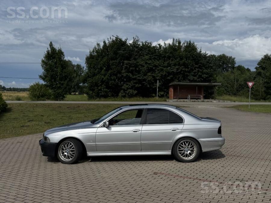 Grey BMW 525 2003 in Preili, with an engine capacity of 2.50 L and mileage of 313 thousand km for 2700 €, photo 5 on AUTOMOTO.COM.LV