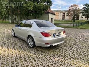 Grey BMW 525 2003 in Tukums, with an engine capacity of 2.50 L and mileage of 323 thousand km for 3850 €, photo 3 on AUTOMOTO.COM.LV