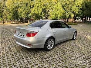 Grey BMW 525 2003 in Tukums, with an engine capacity of 2.50 L and mileage of 323 thousand km for 3850 €, photo 5 on AUTOMOTO.COM.LV