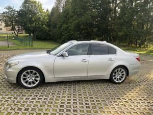 Grey BMW 525 2003 in Tukums, with an engine capacity of 2.50 L and mileage of 323 thousand km for 3850 €, photo 6 on AUTOMOTO.COM.LV