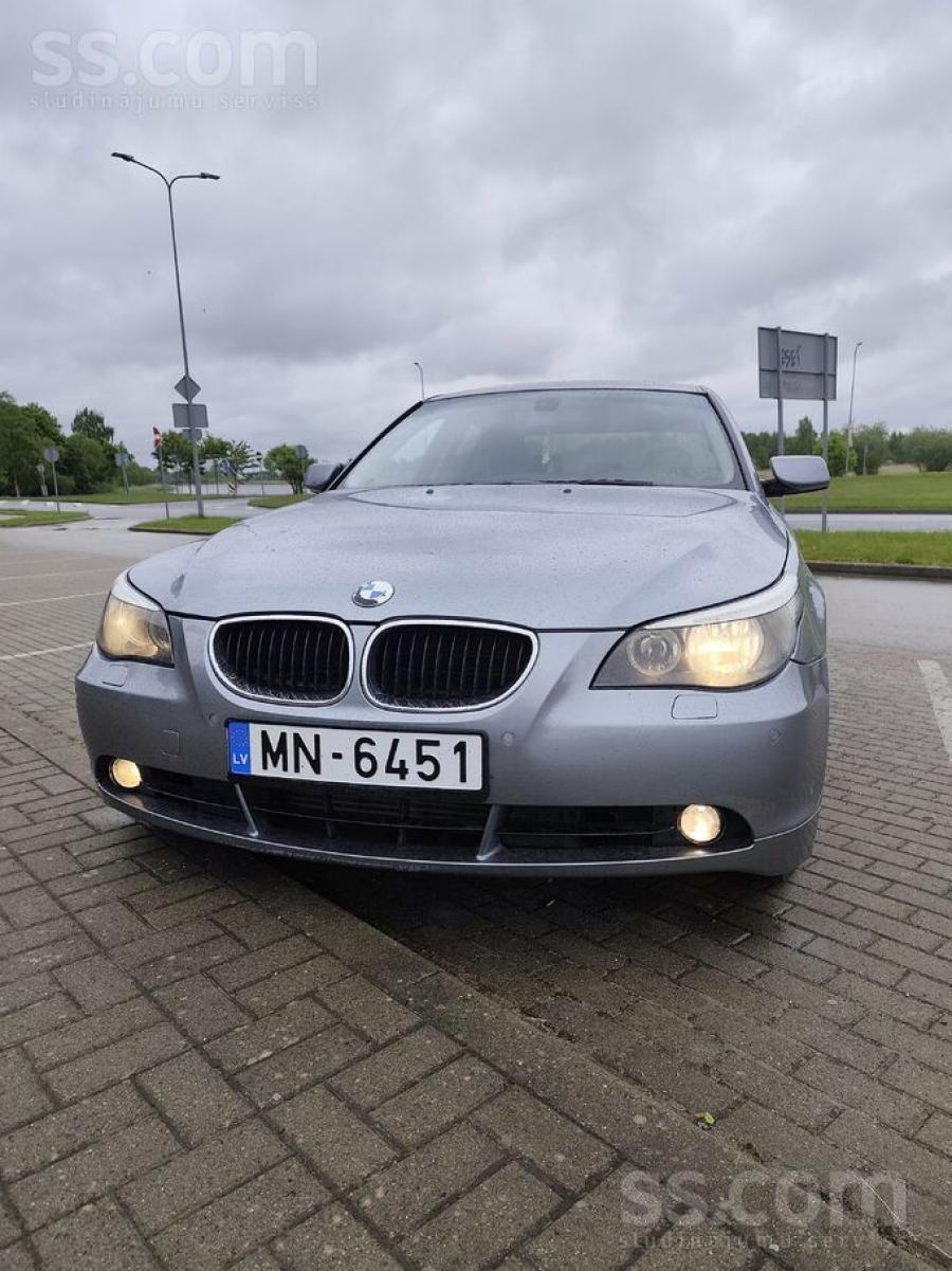 Pelēks BMW 525 2004 Liepāja, ar dzinēja tilpumu 2.50 L un nobraukumu 364 tūkst. km par 2600 €, foto 1 vietnē AUTOMOTO.COM.LV