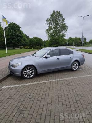 Pelēks BMW 525 2004 Liepāja, ar dzinēja tilpumu 2.50 L un nobraukumu 364 tūkst. km par 2600 €, foto 2 vietnē AUTOMOTO.COM.LV