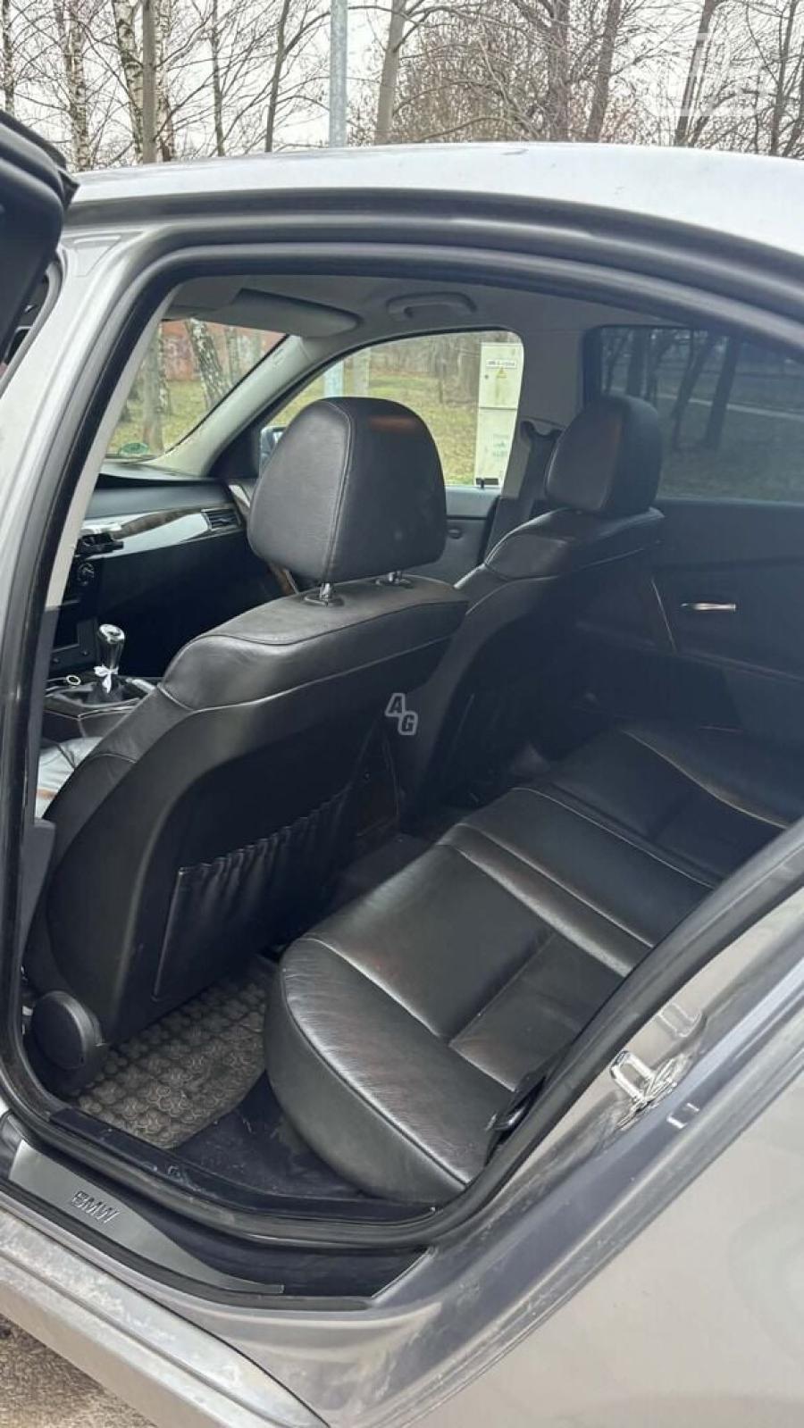 Pelēks BMW 525 2004 Marijampole, ar dzinēja tilpumu 2.50 L un nobraukumu 296 tūkst. km par 2199 €, foto 7 vietnē AUTOMOTO.COM.LV