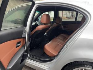Pelēks BMW 525 2004 Kauņa, ar dzinēja tilpumu 2.50 L un nobraukumu 300 tūkst. km par 2300 €, foto 7 vietnē AUTOMOTO.COM.LV