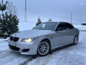 Pelēks BMW 525 2004 Kauņa, ar dzinēja tilpumu 2.50 L un nobraukumu 297 tūkst. km par 4100 €, foto 4 vietnē AUTOMOTO.COM.LV
