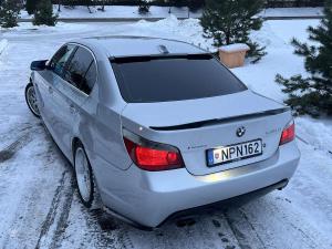 Pelēks BMW 525 2004 Kauņa, ar dzinēja tilpumu 2.50 L un nobraukumu 297 tūkst. km par 4100 €, foto 14 vietnē AUTOMOTO.COM.LV