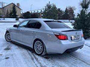 Pelēks BMW 525 2004 Kauņa, ar dzinēja tilpumu 2.50 L un nobraukumu 297 tūkst. km par 4100 €, foto 16 vietnē AUTOMOTO.COM.LV