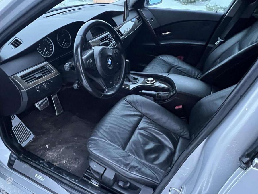 Pelēks BMW 525 2004 Kauņa, ar dzinēja tilpumu 2.50 L un nobraukumu 297 tūkst. km par 4100 €, foto 21 vietnē AUTOMOTO.COM.LV