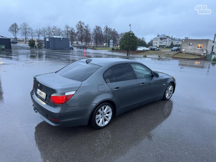 Grey BMW 525 2004 in Kaunas, with an engine capacity of 2.50 L and mileage of 5 thousand km for 2700 €, photo 8 on AUTOMOTO.COM.LV