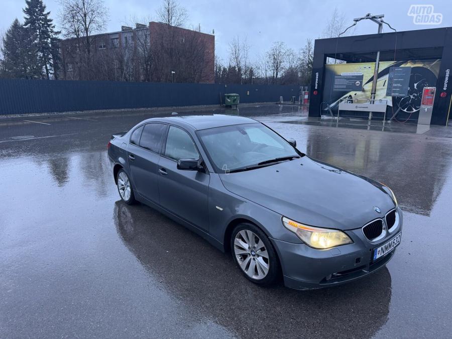Grey BMW 525 2004 in Kaunas, with an engine capacity of 2.50 L and mileage of 5 thousand km for 2700 €, photo 9 on AUTOMOTO.COM.LV
